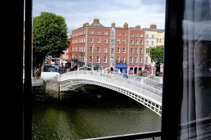 Temple Bar Bridge House 3 - Dublín