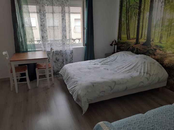 2 Grdes Chambres+kitchenette+sdb-wc+1télé+internet - Bruay-la-Buissière