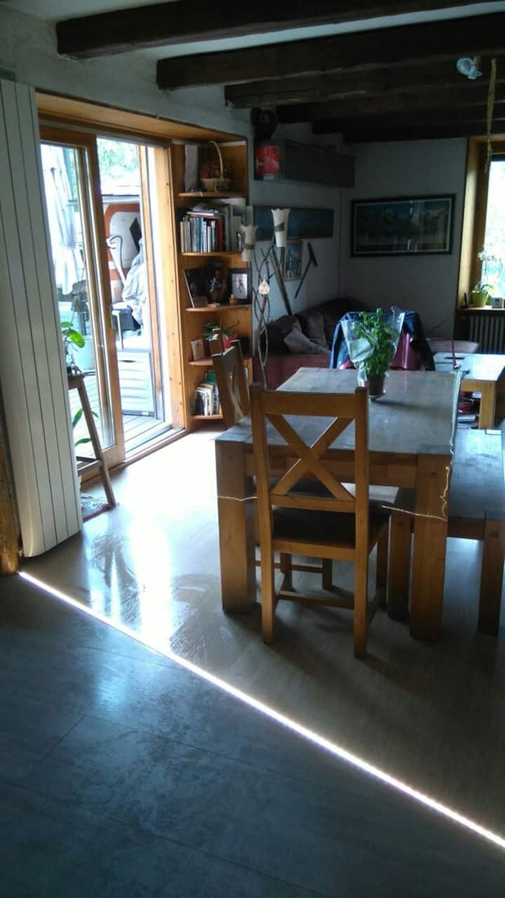 Un B&b Entre Thailande Et Montagne - Briançon