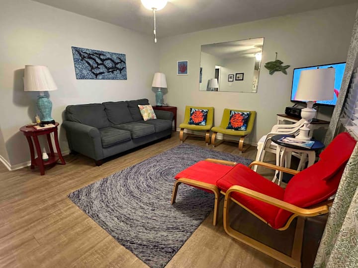 Beach Block Condo, Steps To The Boardwalk! - Ocean City, NJ