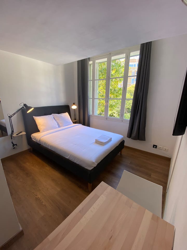 Studio Calme Rotonde*wifi*clim*smart Tv - Aix-en-Provence