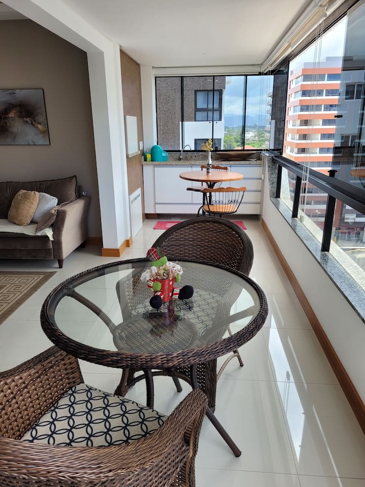 Apartamento Bem Localizado C/ Piscina Térmica - Capão da Canoa