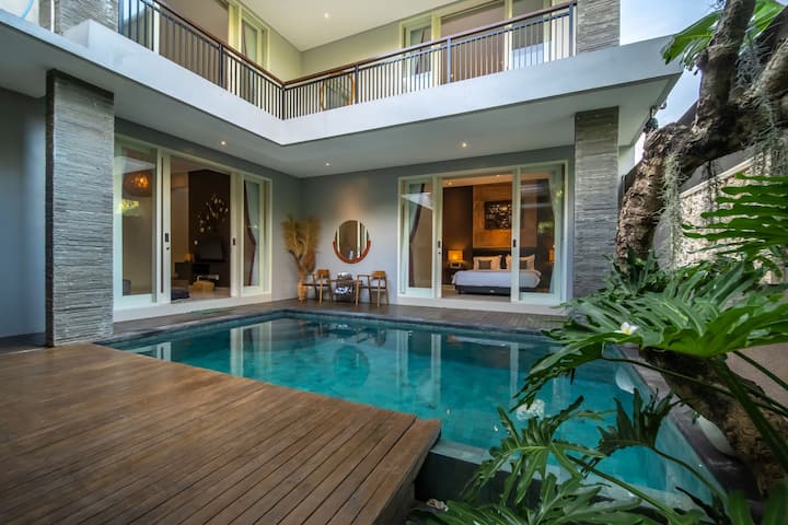 Beautiful Designer Villa In South Kuta Bali - Bualu
