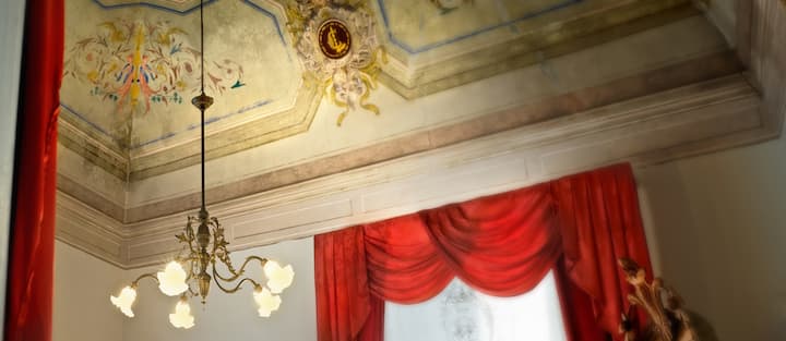 Suite In A Historic Building With A Garden - Lucera
