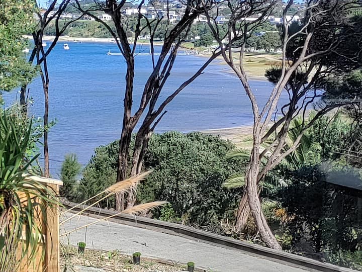 Heads Hideaway - Mangawhai