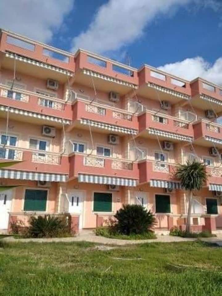 Kalemi Apartments - Qeparo