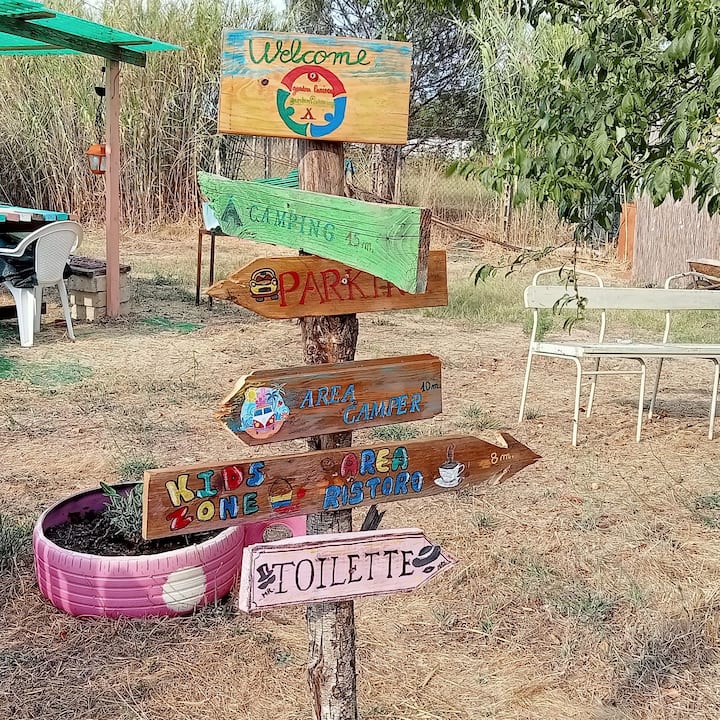Piazzola Per Tenda E Per Camper - Nettuno
