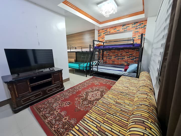 Dorm type solo unit for 6-8 pax - Houses for Rent in Baguio, Cordillera ...