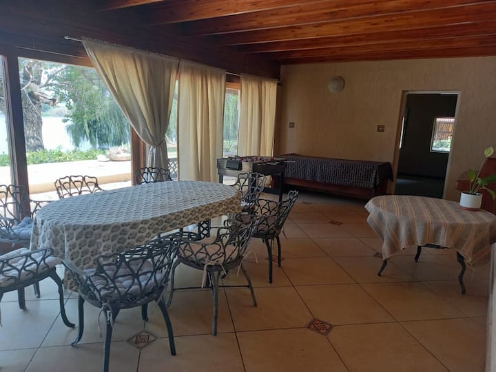 Rustic River Retreat - Vanderbijlpark