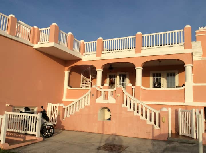 "Wheelhouse" St. George's, Bermuda - Bermuda