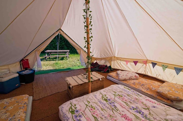 ‘Hornbeam’ 5m Bell Tent - Blean Bees Glamping - Whitstable