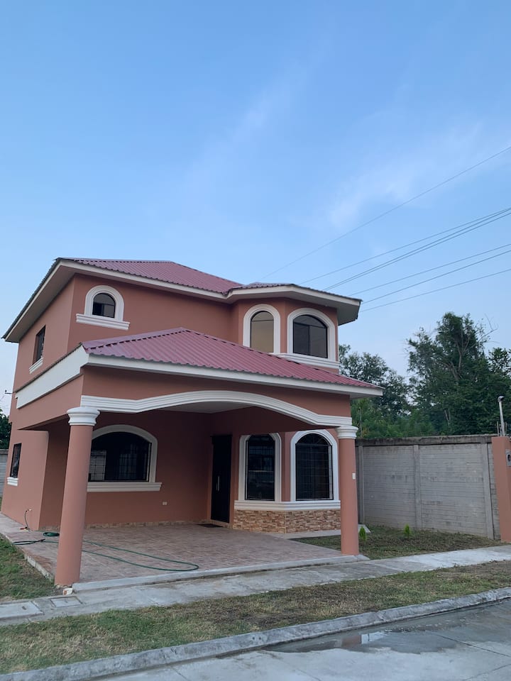 Property In San Pedro Sula Near Shopping Centers - Choloma