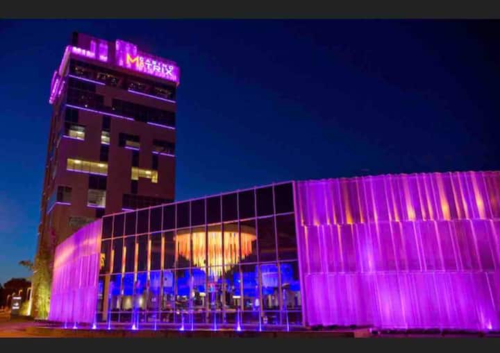 Downtown San Jose , Millennial Hideout - 米爾皮塔斯