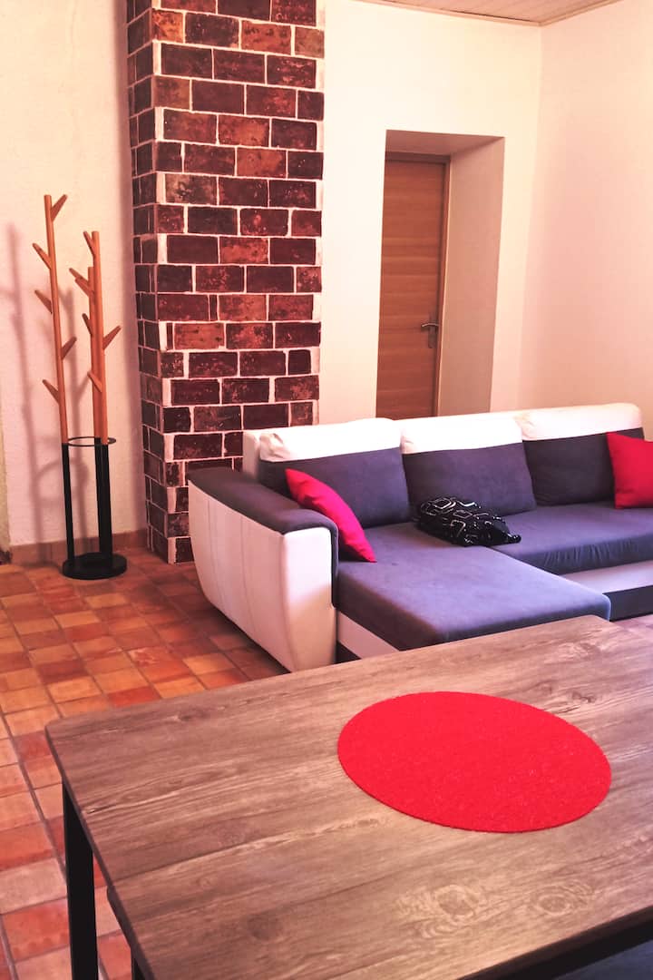 Chambre, Salon Et Salle De Bain Privée - Crest