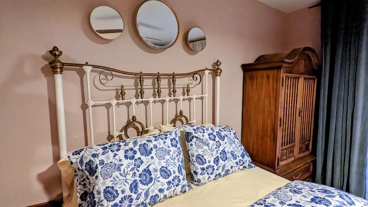 Private Room By White Rock Lake - Dallas, TX