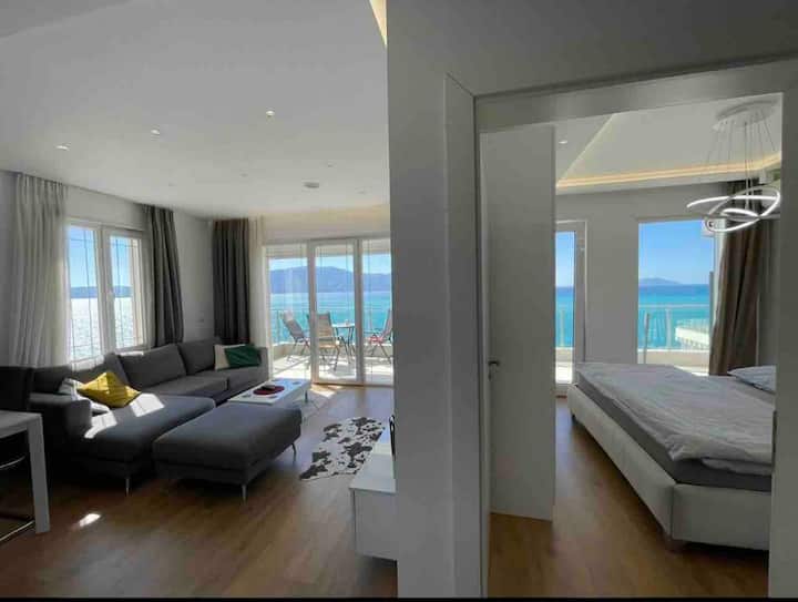 Albina Apartment 1 - Albania