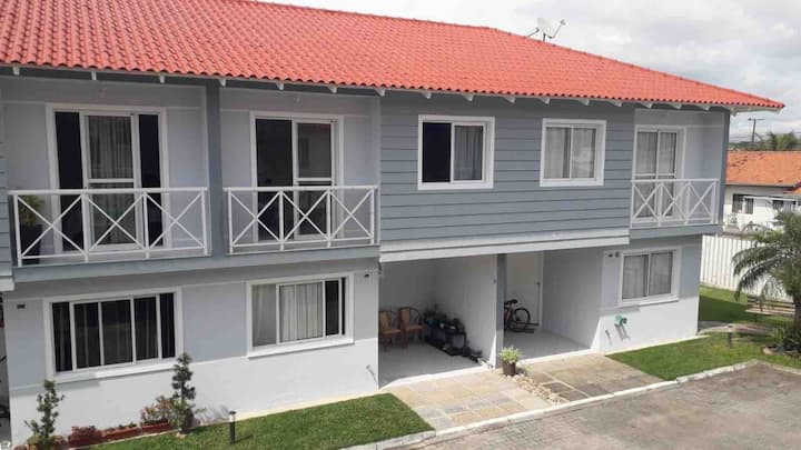 Sobrado Em Condominio - Guaratuba