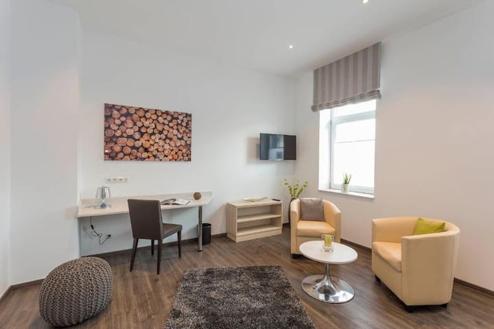 Best Business Buehl - Boardinghouse.e102 - Baden-Baden