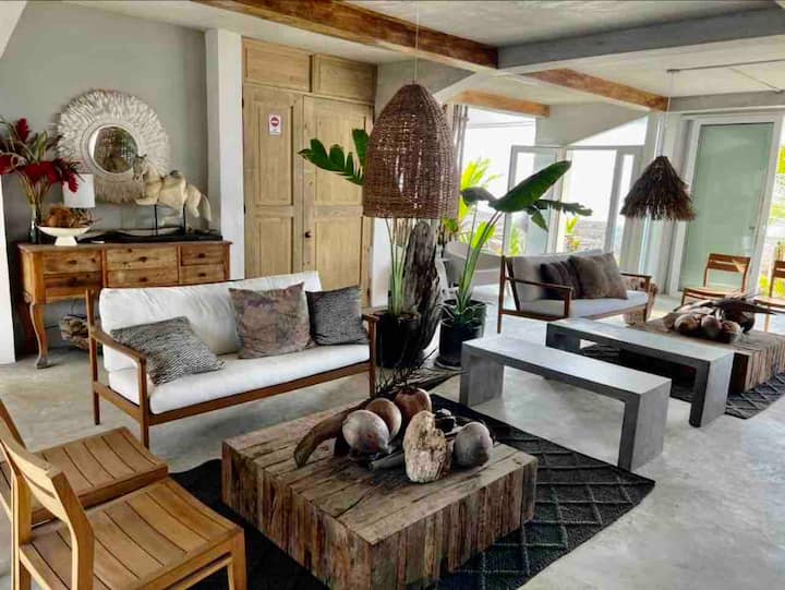 Suite Vhandi | Monterrico | Frente Mar | Piscina - Guatemala