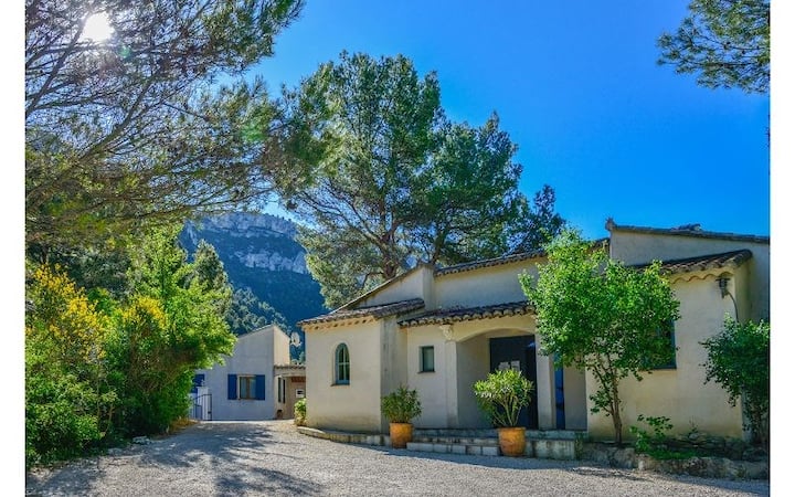 Gîte Dans Mas Provencal - Gordes