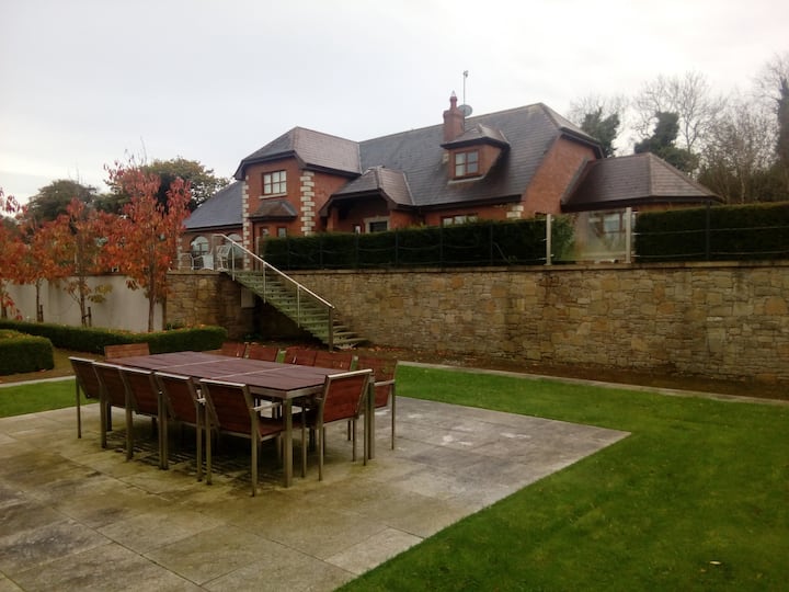 Millfield House And Gardens - Ardee