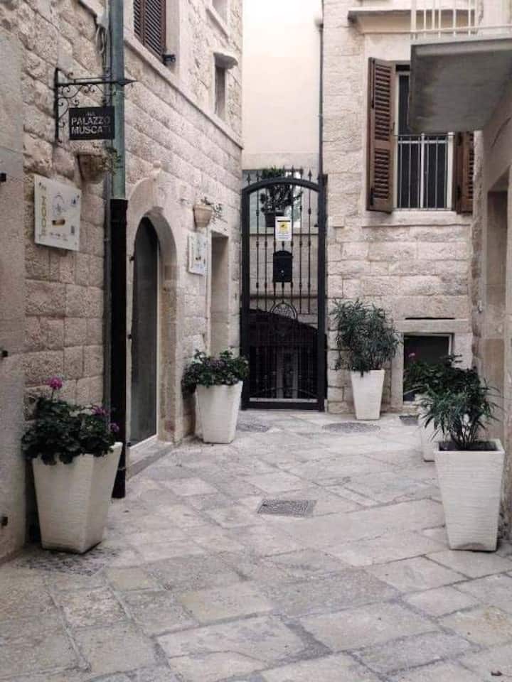 Re Room 2 - Loft Nel Centro Antico Di Molfetta - Molfetta