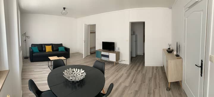 Centre Ville F2 Au Calme Refait à Neuf+parking Ext - Ibis budget Orléans Sud Comet