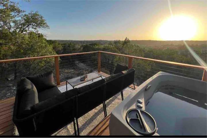 Lone Star Cabin _ Hilltop Views/hot Tub/king Beds - 캐년 레이크