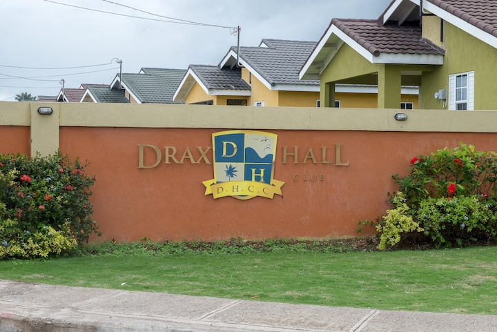 2bd/2bth Ochi Villa W/pool 24/7 Security - Ocho Rios