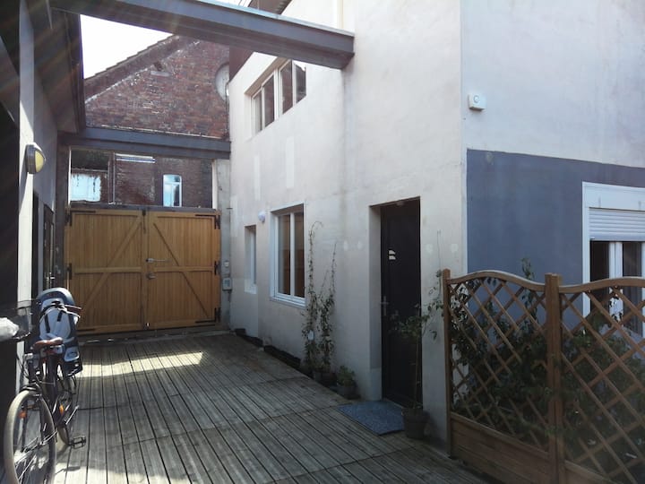 Maisonnette Indépendante, Lille Centre. - 릴