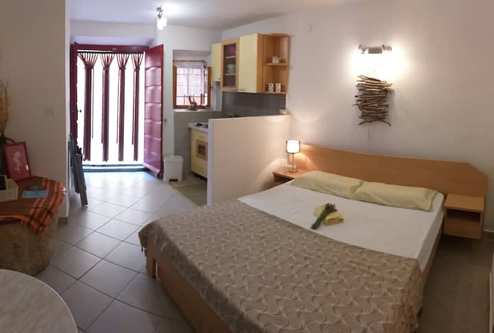 St. Apartman Cres
Centar Wifi - Cres