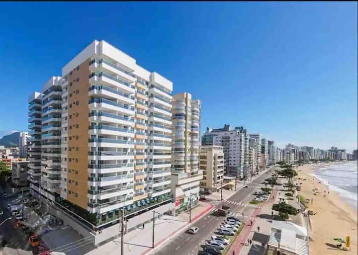 Lindo Apartamento Em Guarapari Com Vista P/ Mar - Guarapari