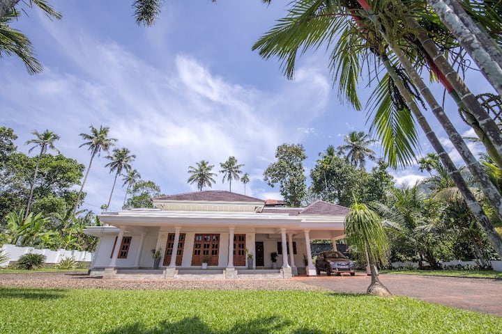 John's Villa- A Luxurious 3 Bedroom Villa - Kanjirappally