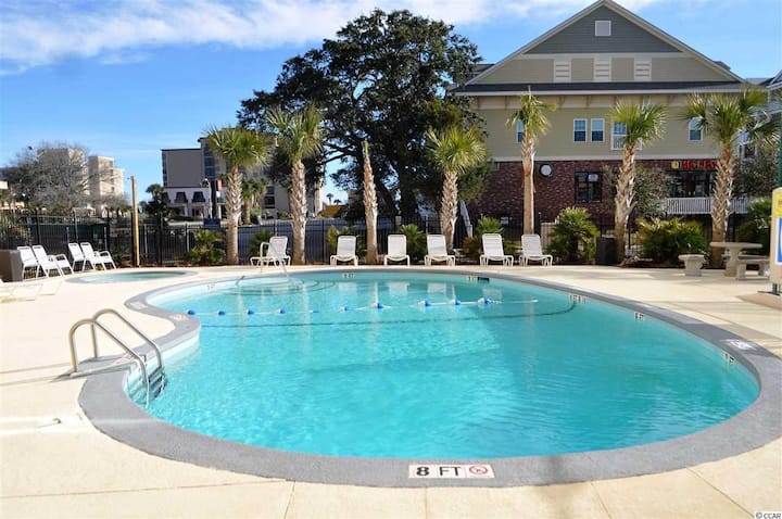 Myrtle Beach Condo, Excellent Location! - Myrtle Beach