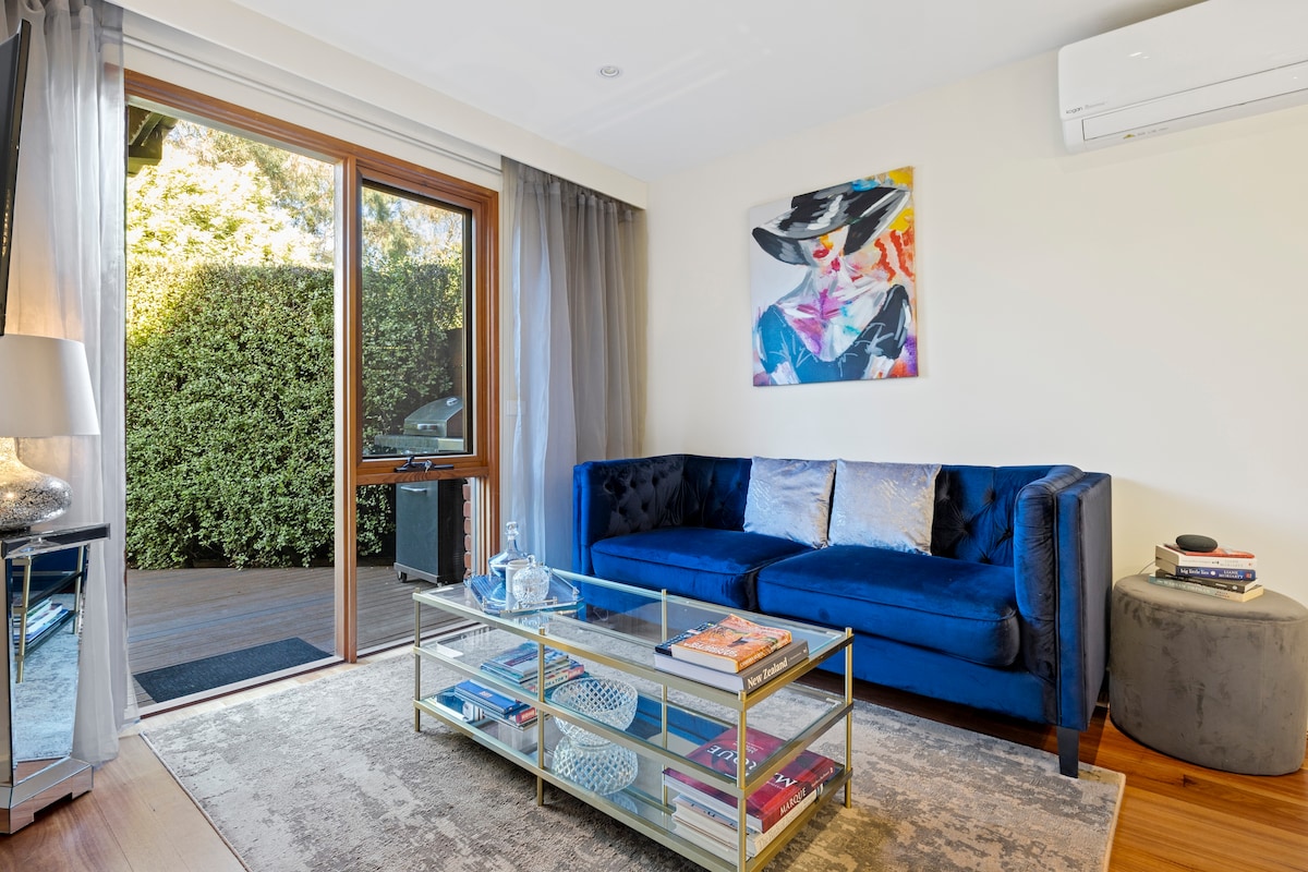 Canberra Holiday Rentals & Homes - Australian Capital Territory ...