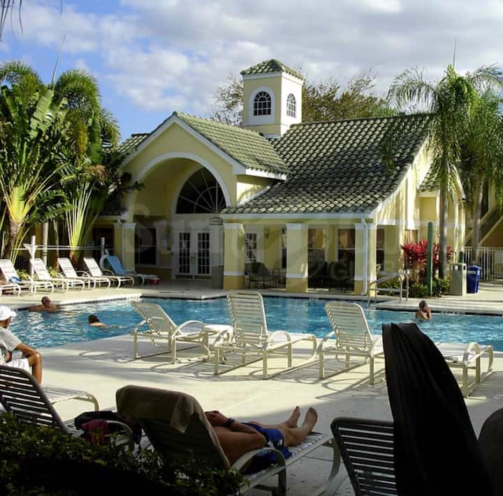 Resort Style Condo - Fort Myers, FL