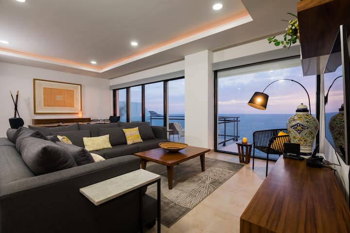 3 Bdr High End Beach Front Condo With Amazing View - Mazatlán