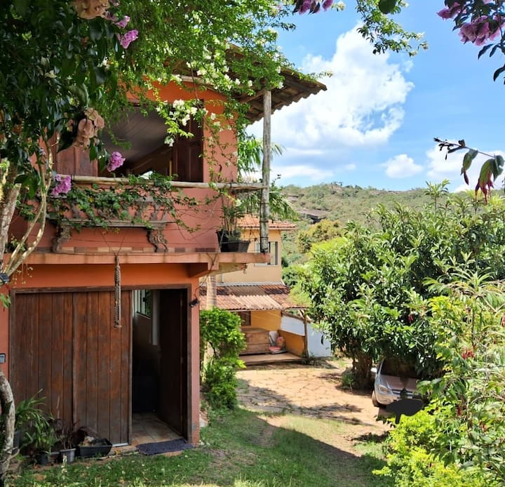 Cantinho Bougainville, Morro São Sebastião - Ouro Preto