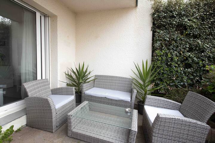*Plage De La Milady - Terrasse - Piscine - 4 Pers* - Biarritz