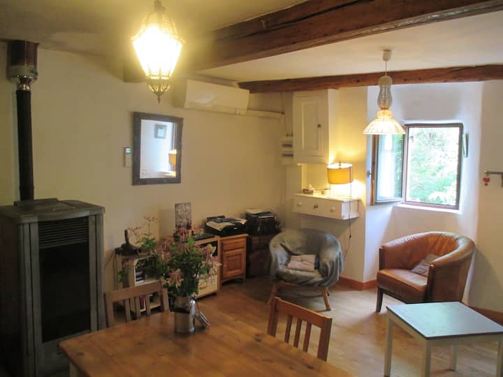 Appartement 6 Personnes Aux Alentours De Sisteron - Sisteron