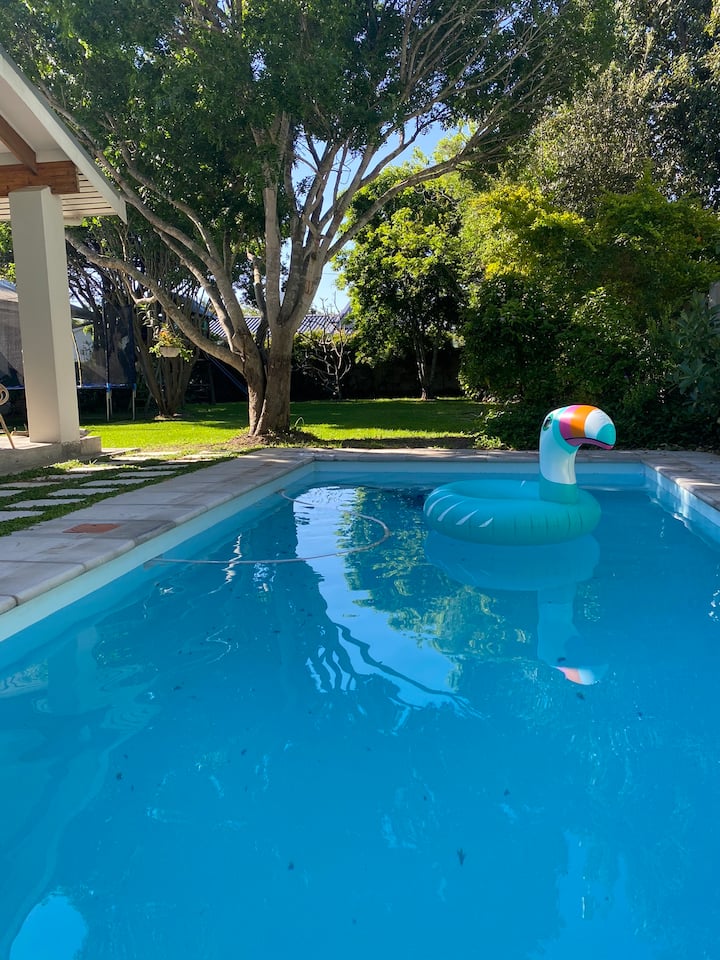 Stellenbosch Family Home: Beautiful Pool & Garden - Stellenbosch