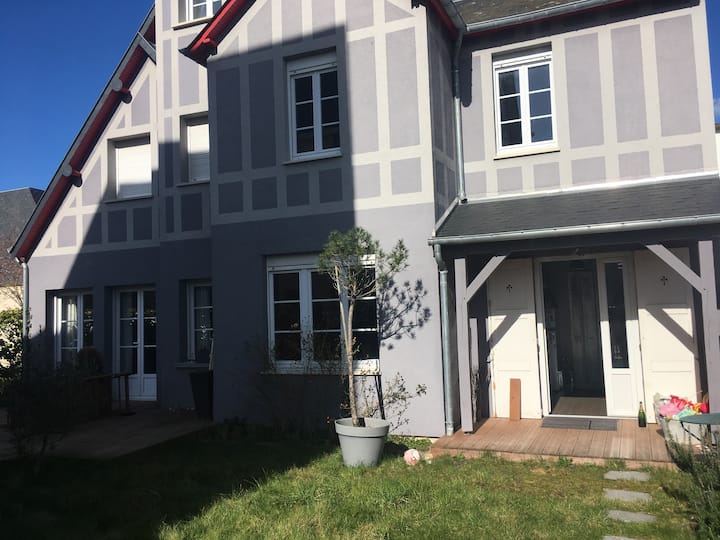 Maison Spacieuse  4chambres à 300m De La Mer - Deauville