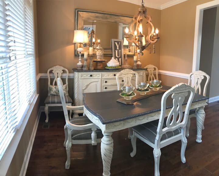 Country Charm (Family Home With A Pool) - Lake Lucas, NC