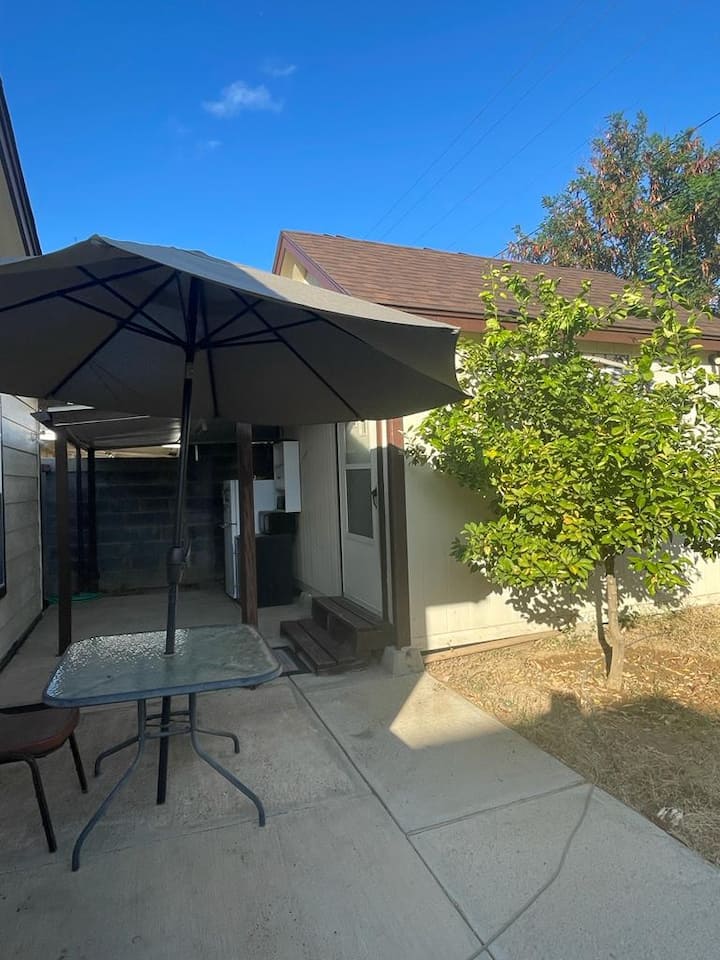Yito's Tiny House - Laredo, TX
