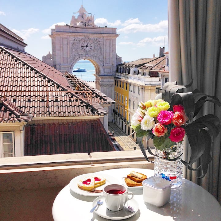Unique Gilders Penthouse River View - Lisbon