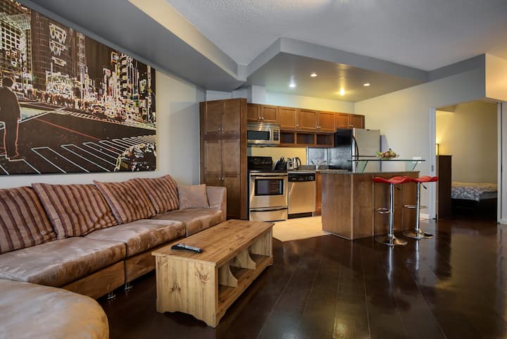 10 Best Lakefront Hotels In Toronto, Canada - Updated 2024 | Trip101