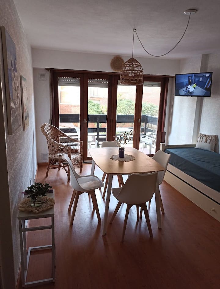 Apartamento Frente A La Playa - Pinamar