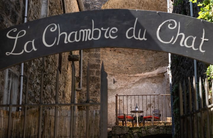 La Chambre Du Chat, La Couvertoirade - La Couvertoirade