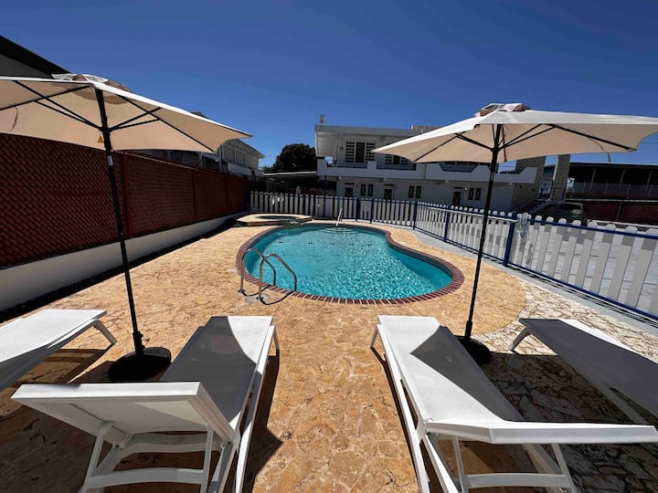 Perfecta Villa @ Combate De 3 Cómodos Apartamentos - Puerto Rico