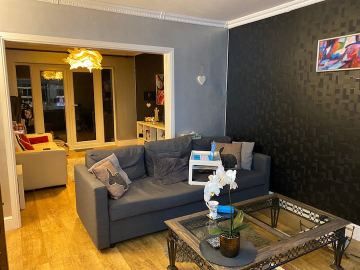 Feltham Holiday Rentals & Homes - England, United Kingdom | Airbnb